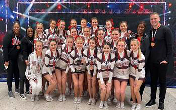 Memorial High School cheer team earns third place in national ...