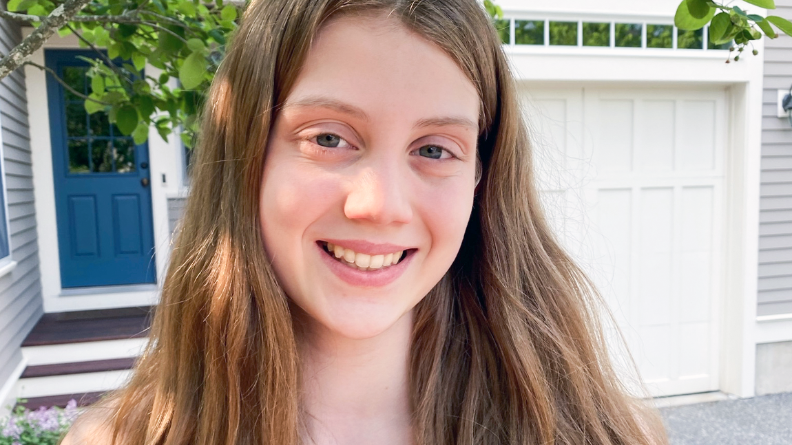 Meet Commonwealth Students: Meredith ’23, Competitive Swimmer | News Post