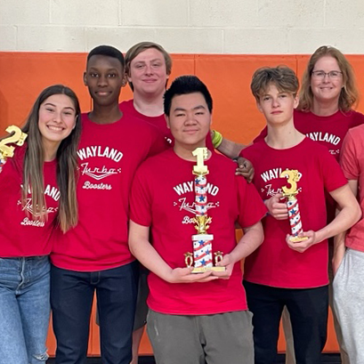 SeaPerch Team Competes to Win at Lake Forest | News Details