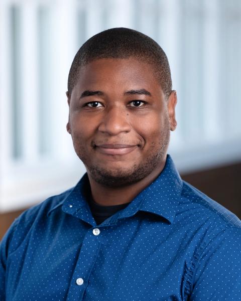 Quincy Davis's Instagram, Twitter & Facebook on IDCrawl