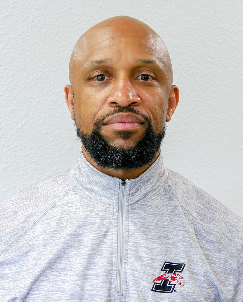 Welcome Girls Head Basketball Coach, Michael A. Smiley, Jr. | Posts Page