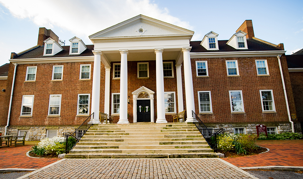 SJS Board of Trustees Welcome Maura Fisher and Suprotik Basu '95 | News ...
