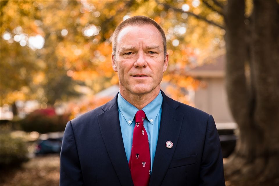 Tabor's End of the Year Speakers | News Detail