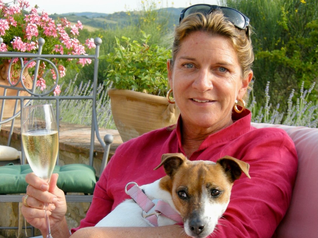 Alumni Spotlight Series: Laura Willits Evans '75 - Designer, Host, and ...