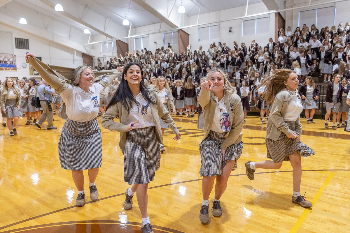 Senior Sweaters: Class of 2023 | News Post General - Mount Carmel Academy