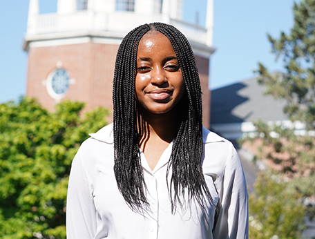 Emily Igwike ’24 Earns Nation’s Highest Honor for Student Poets | USM News