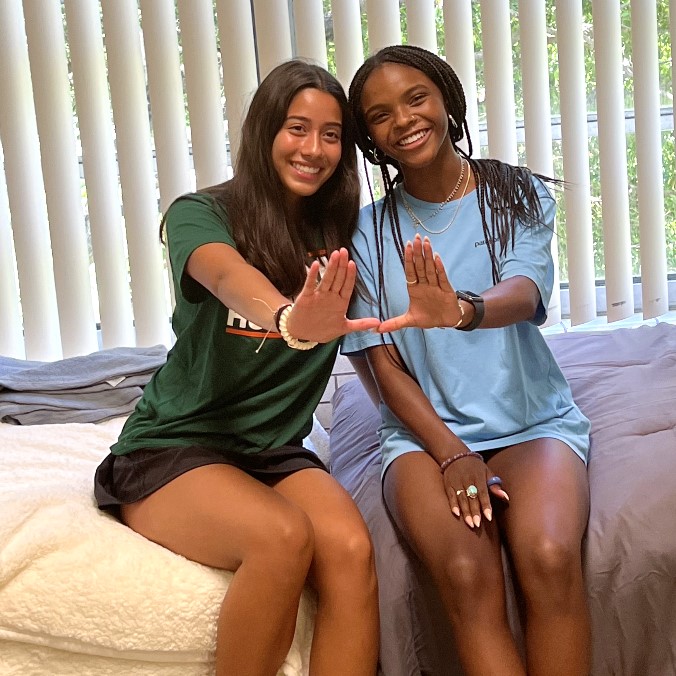 Two Country Day Students Spend Summer at University of Miami | Post Detail
