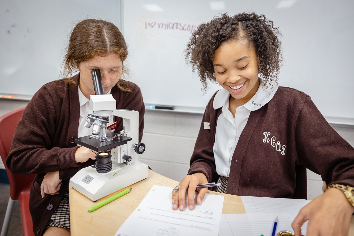 Biology: Under the Microscope | News Post General - Mount Carmel Academy