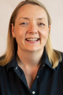 Amanda Dubois | Board Member Biographies