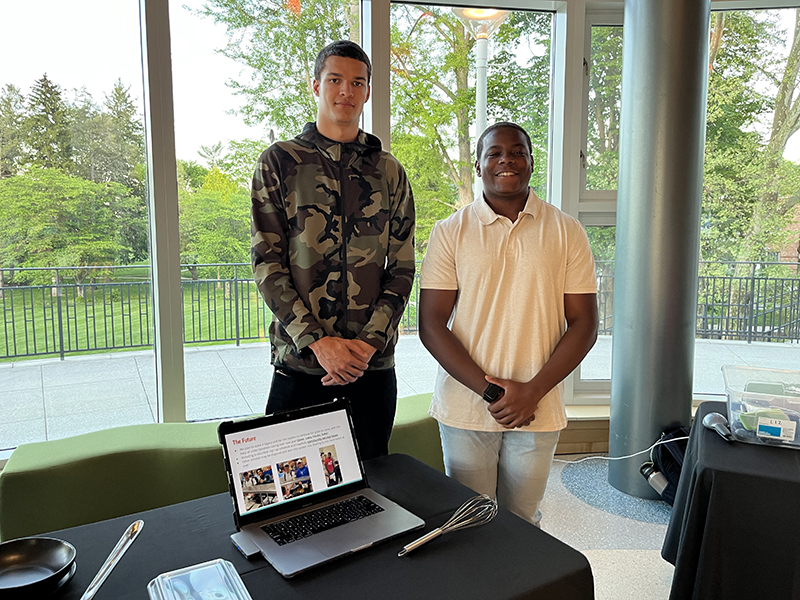 Darren Blocker ’22 and Elijah Brown ’22 | Post Page