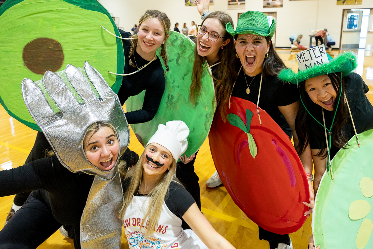 Fall Pep Rally | News Post General - Mount Carmel Academy