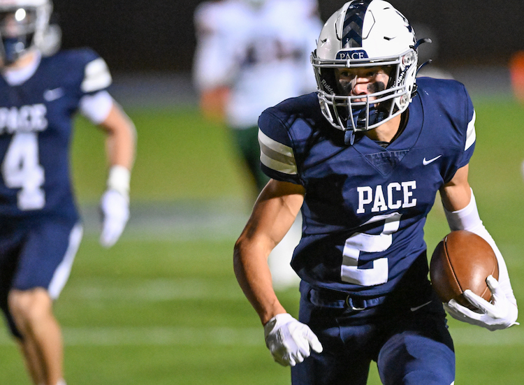 Football Bests Mount Zion, Qualifies for Playoffs | KnightLights