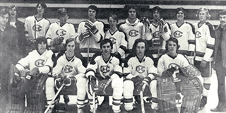 1977 Ice Hockey Team | News Stories - SCH