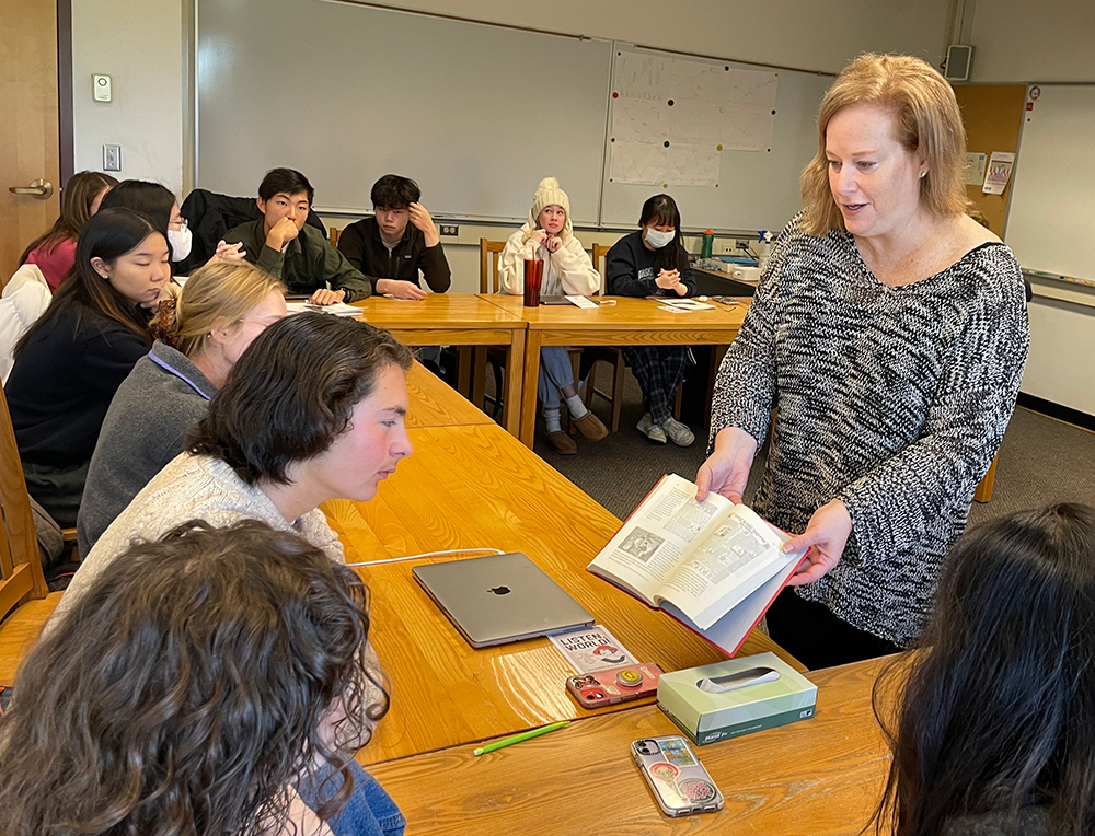 Author Allison Gilbert Visited NMH | News Story