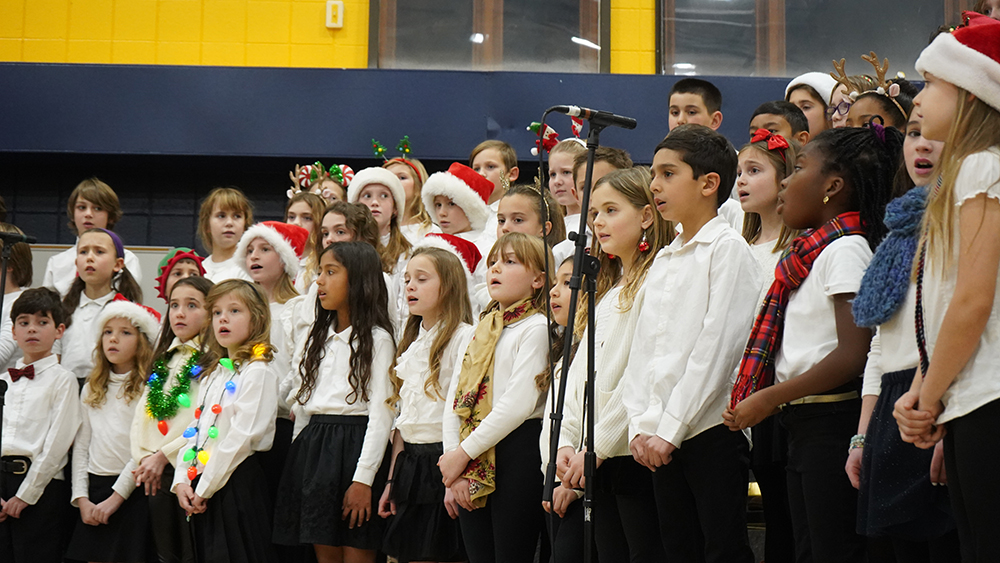 Holiday Spirit Celebrated Through Music | USM News
