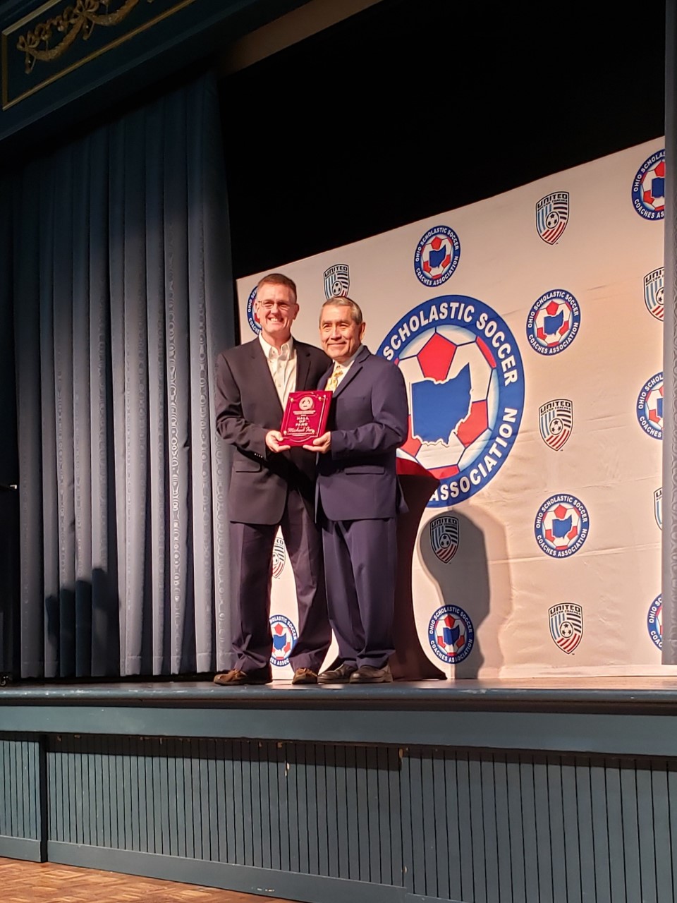 Coach Fee inducted into OSSCA Hall of Fame | News Stories
