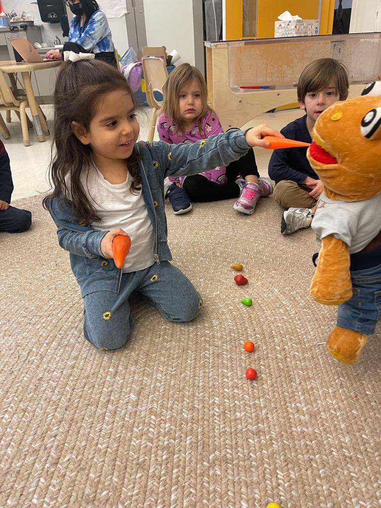 Hebrew With Bentzi! | Ramaz News - The Ramaz School