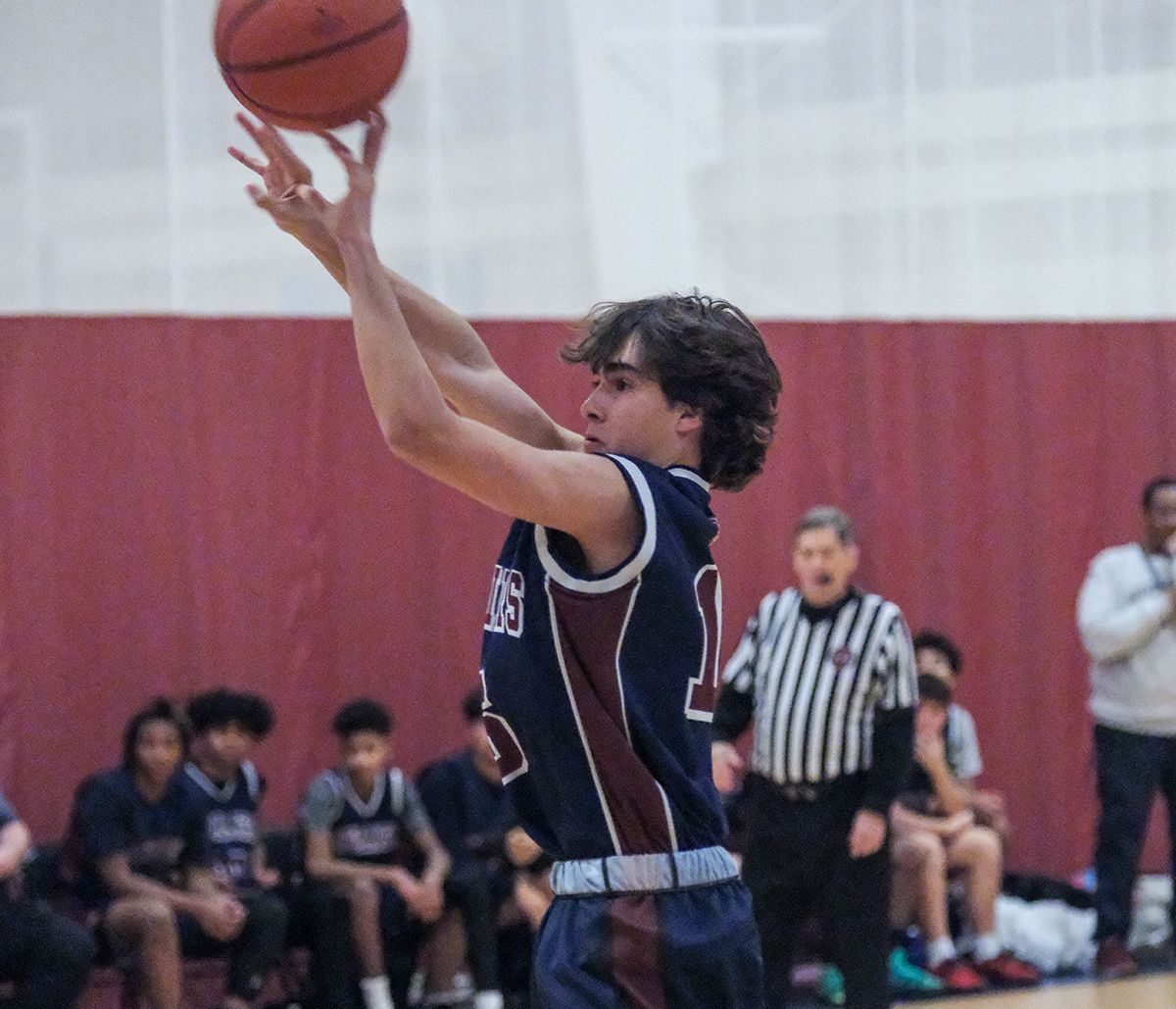 Boys JV Maroon Basketball Team Wins a Thriller | Sports Reports
