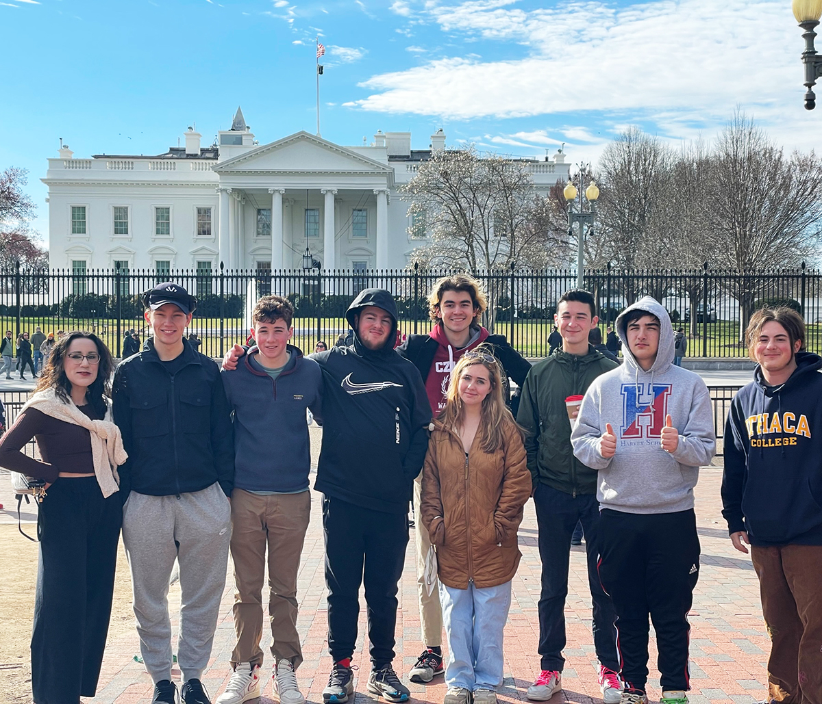 Thirteen Harvey Students Compete at NAIMUN 2023 | Featured News