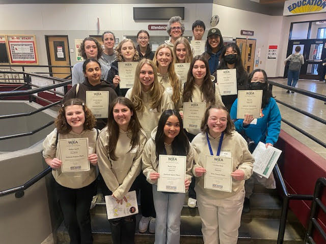 Inglemoor High students excel at state journalism conference | News ...