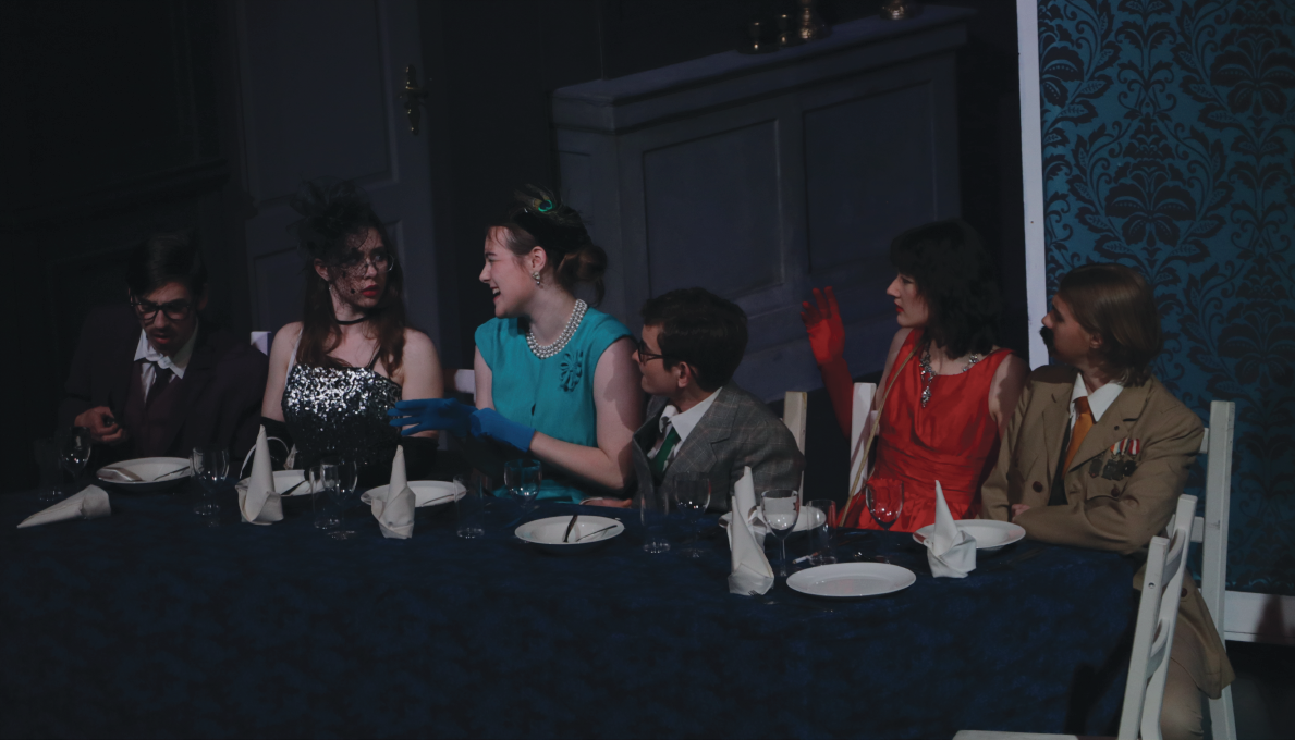 CLUE: Putting 'comedy' in Murder Mystery | Detail Page: CONNECT STORIES