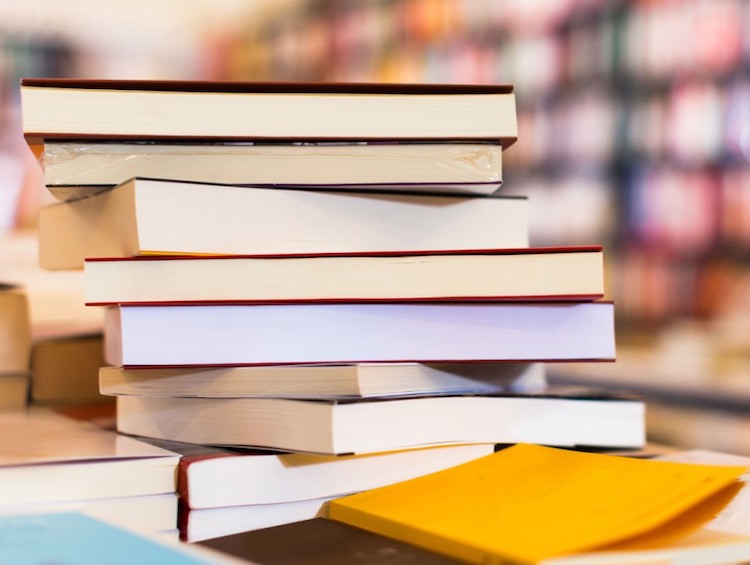 Sell Back Your Textbooks | Pace News