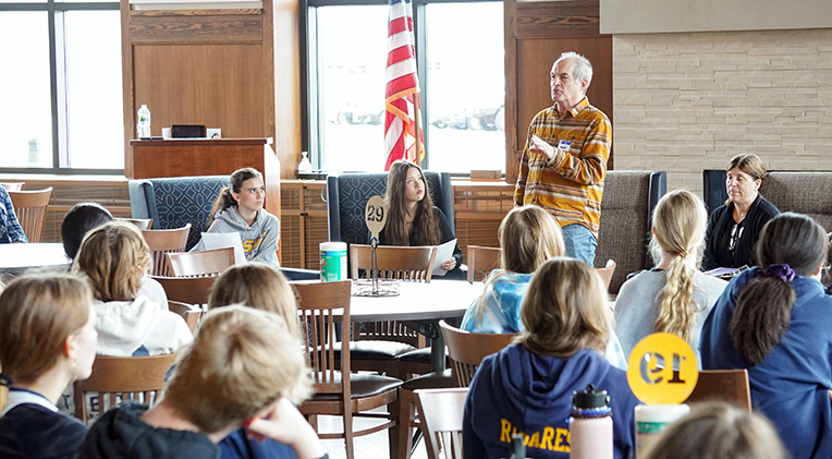 Guests Speak on Issues Impacting Milwaukee | USM News