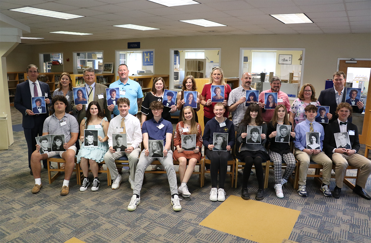 Celebrating a Special Connection to NSA | News Detail - Nansemond ...