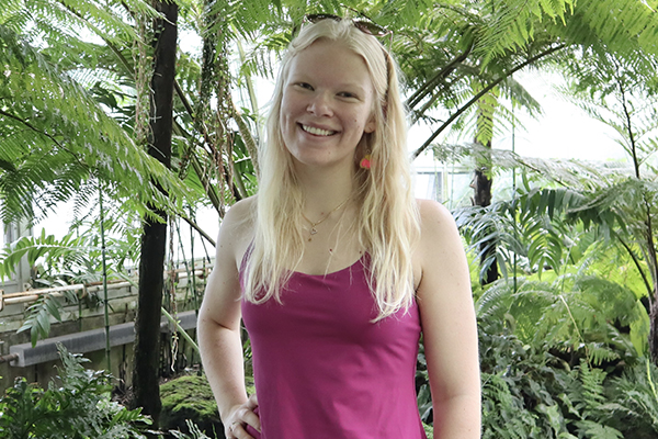 Bear Pause: Annika Gutzke '19 | Bear Pause Details
