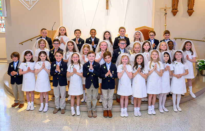 Holy Child Celebrates Class of 2029 First Holy Communion | News Details