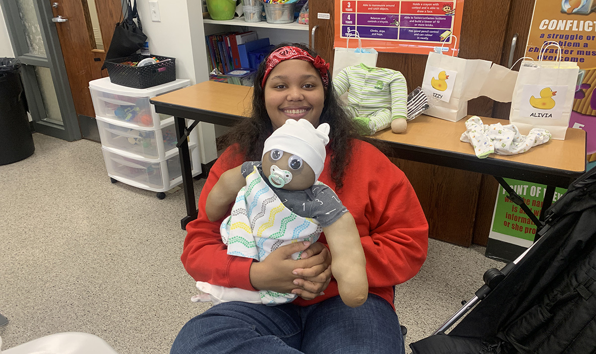 Child Development Class gives students taste of parenthood | Post Details