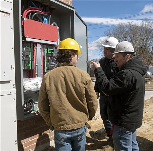 Trade Electric Students Visit Commercial Jobsite | Post Details