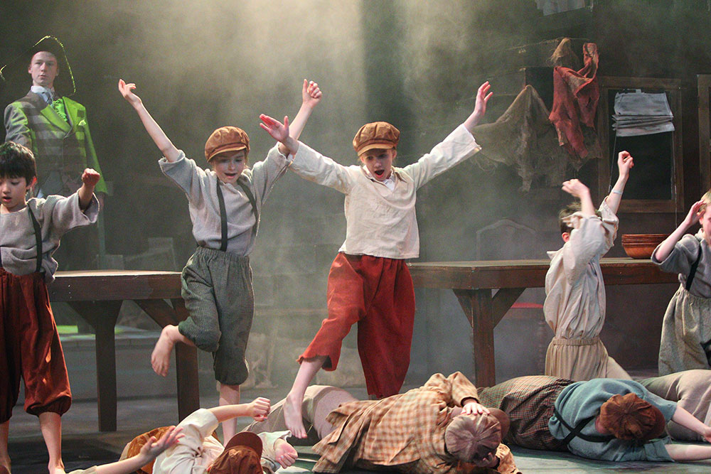 Upper School Players Present: Oliver! The Musical | USM Today