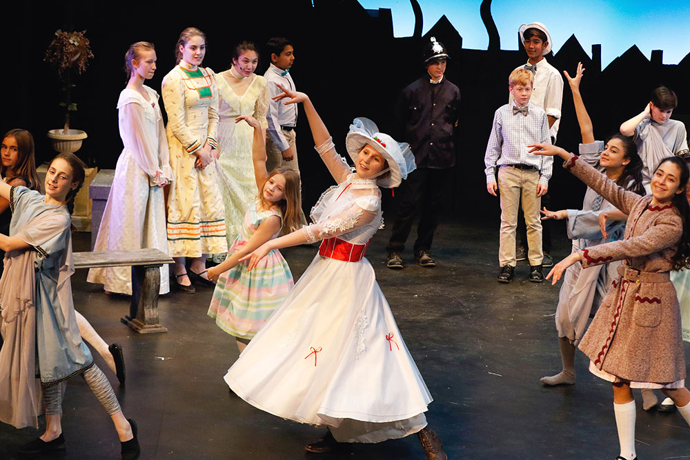 Middle School Players Present: Mary Poppins | USM Today