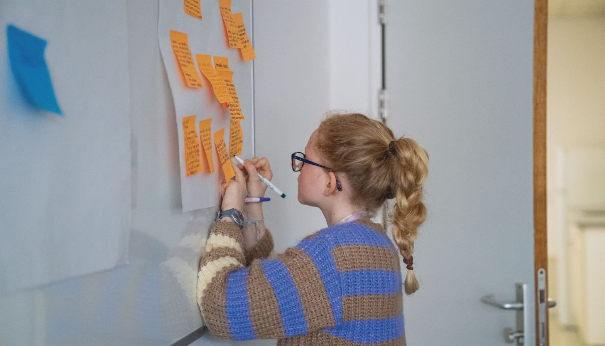 The MIDDLE SCHOOL STUDENT VOICE MODEL | Detail Page: CONNECT STORIES