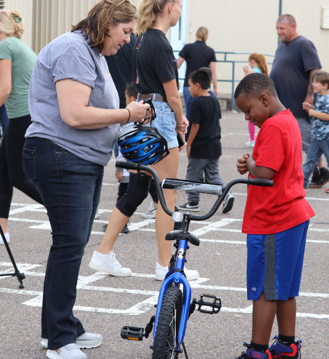 Wish for Wheels Makes a Difference at Harris Park | What's Up WPS ...