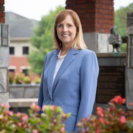 Doreen Kelly To Receive SAIS Distinguished Service Award | News ...