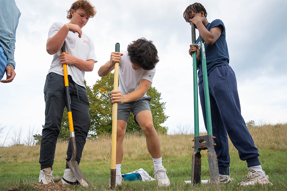 Off-campus Retreats Build Community | USM News