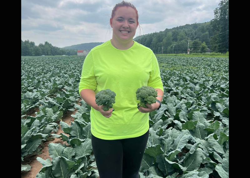 Alyssa Brown SAE at Farmer Moofy's Produce | Default Board Post Page 2