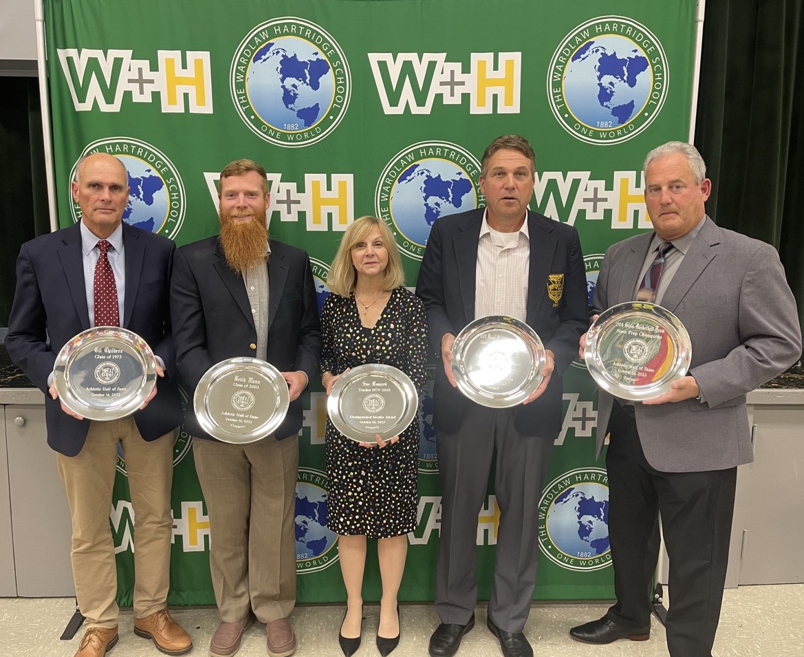 Alumni, Faculty Honored at Awards Ceremony | News Posts