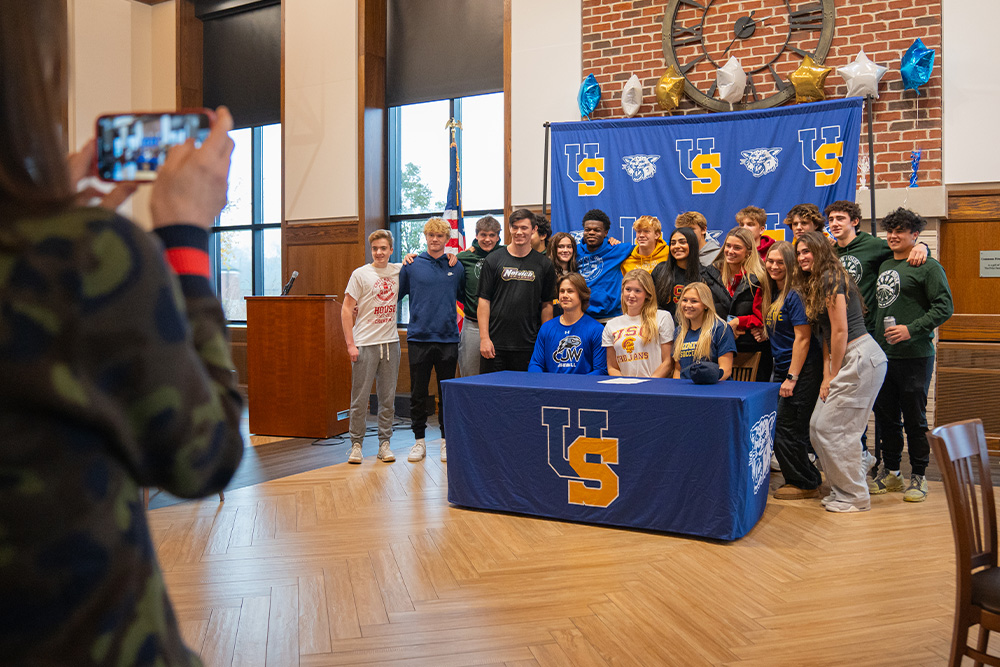 USM Celebrates College Athletes | USM News