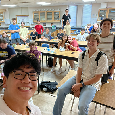 New MHS Service Club Crafts for a Cause | News Details - Minnetonka ...