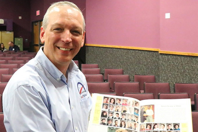 NASA's Sean Fuller Inspires Students at Alma Mater Eureka High | Article