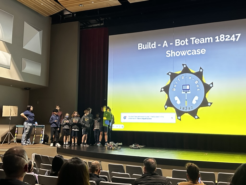 Inaugural Robotics Showcase Unveils Innovative Robots and Inspires ...