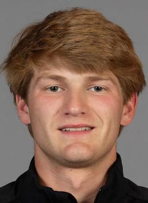 Summit alum Graham Nicholson named nation’s top kicker | News Stories