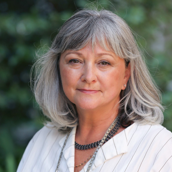 Agnes HOGAN | News Post - Lycée Francais de San Francisco
