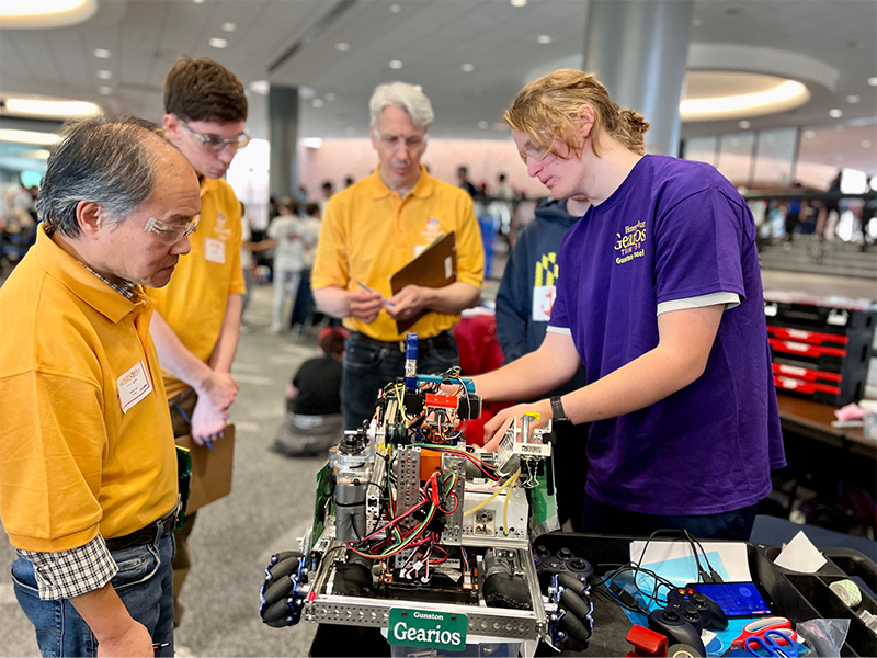 Gunston Robotics Team Recognized For Innovative Design | Student ...