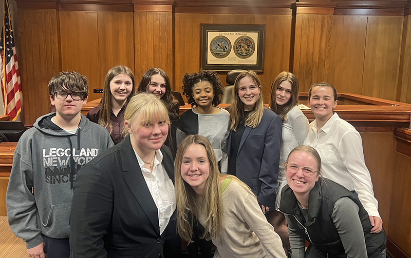 Mock Trial Argues in Negligence Trials | Student Stories - The Gunston ...