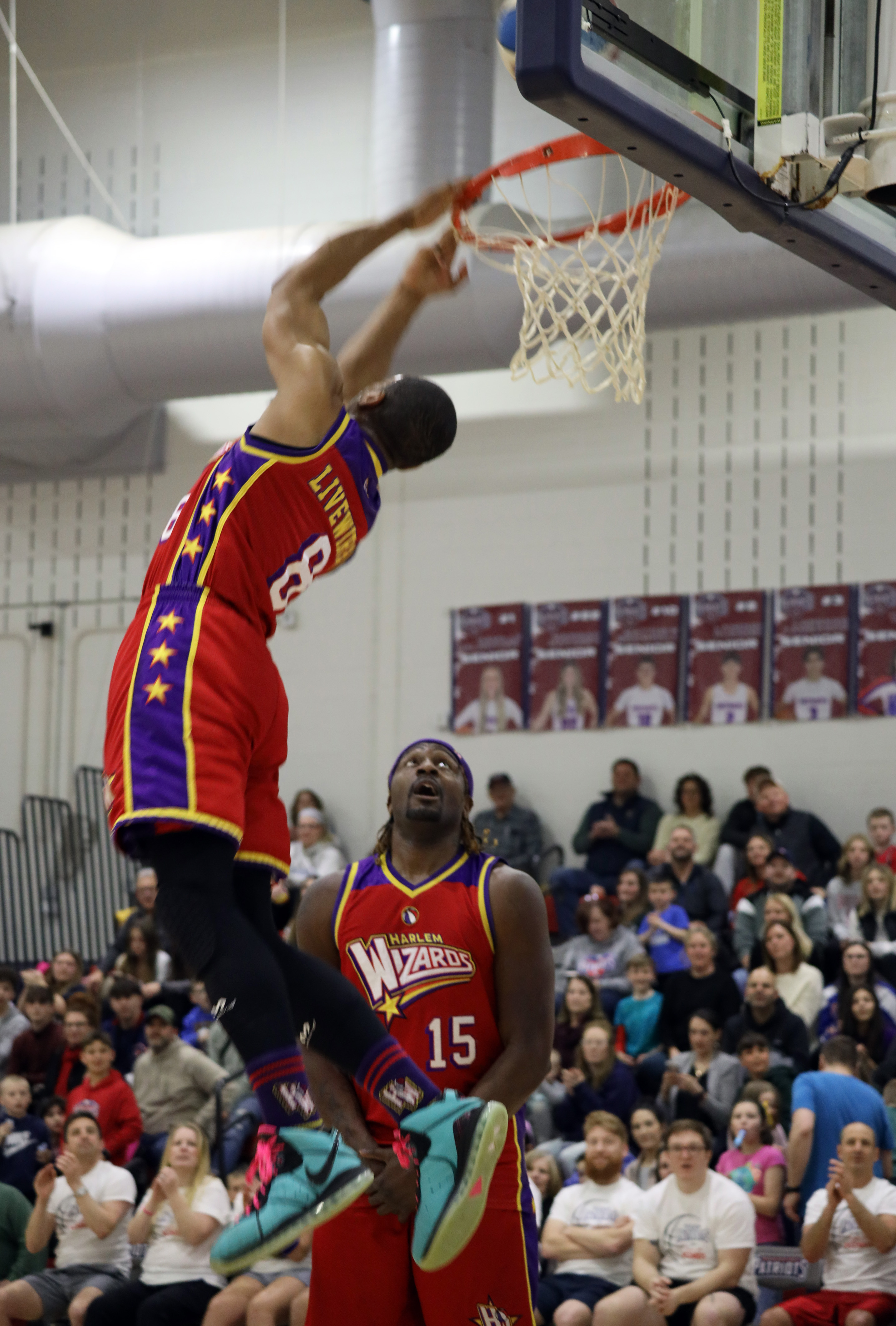 Harlem Wizards dazzle B-P crowd during sports booster club fundraiser ...