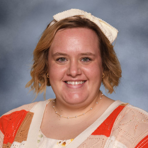 Caitlyn Modde Receives Excellence in Education Award | Post Details